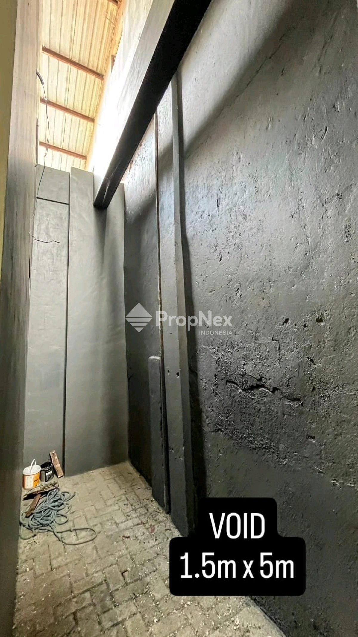 Disewa Ruko - Pucang Anom Baru Gress 0jalan Raya | PropNex Plus