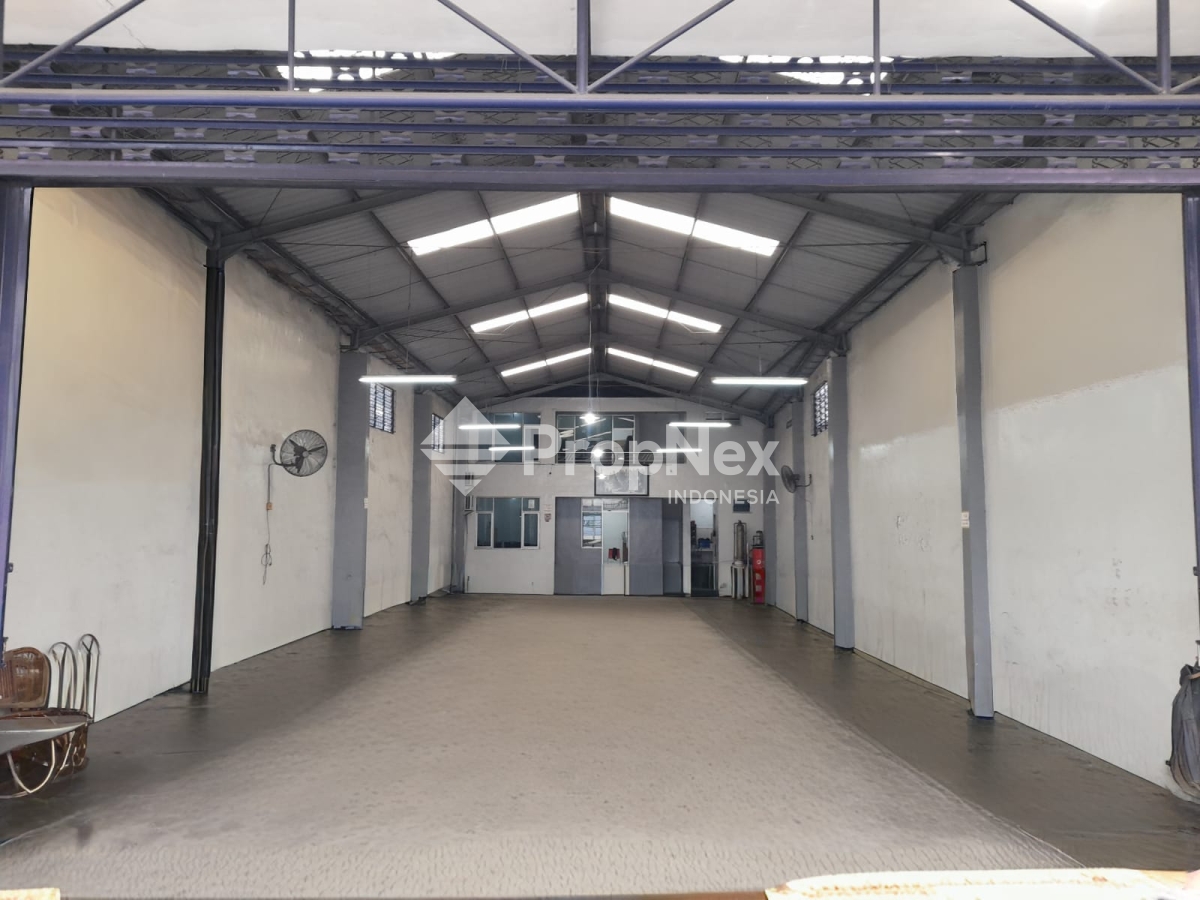 Dijual Gudang - Gudang Showroom Jalan raya Kletek | PropNex Plus