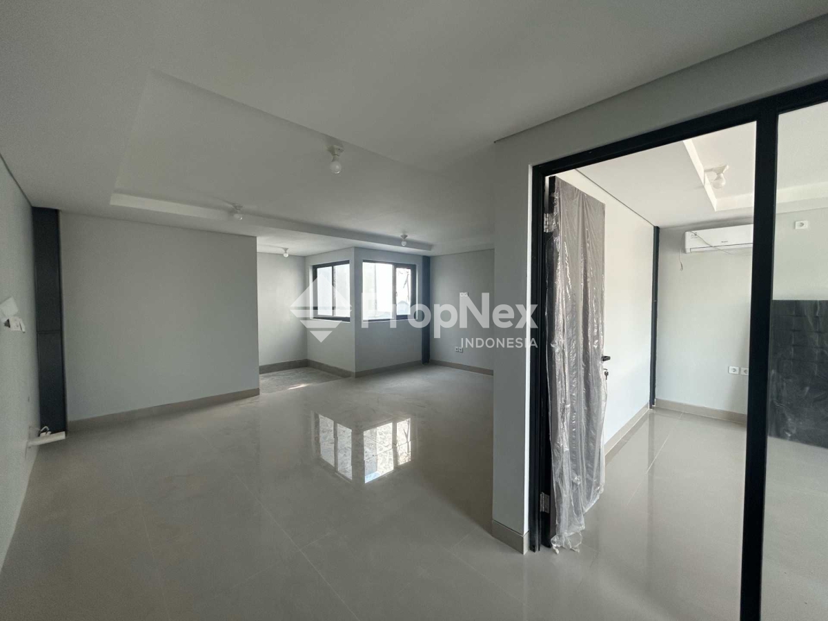 Dijual Rumah - Royal Park Residence | PropNex Plus